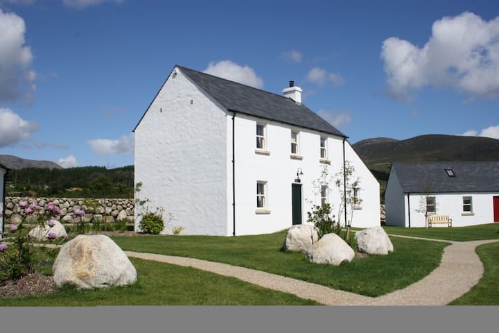 Seefin Cottage - Kribben Cottages - Annalong