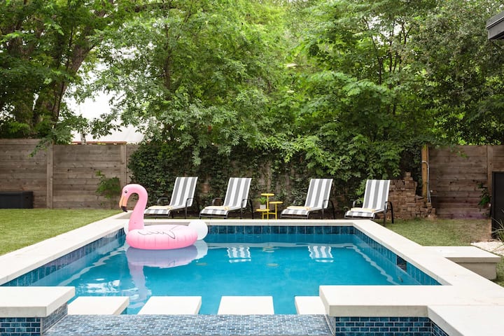Upstay: Luxe Pool Retreat—7 Min To Rainey St - Austin