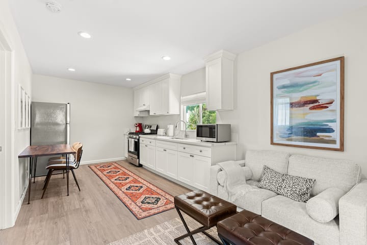 Simi-valley Apartment By Pmi - Simi Valley, CA