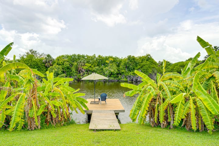 Port Charlotte Home W/ Sunroom, Grill & Fire Pit! - Port Charlotte, FL