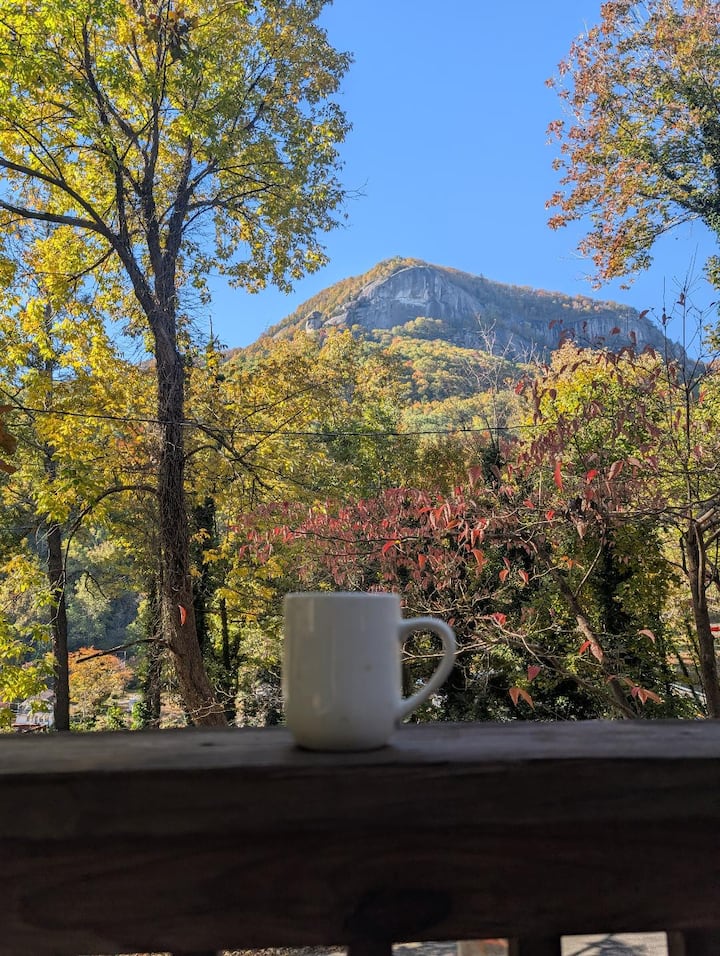 Chimney View - View, Pet Friendly, Walk To Village - North Carolina