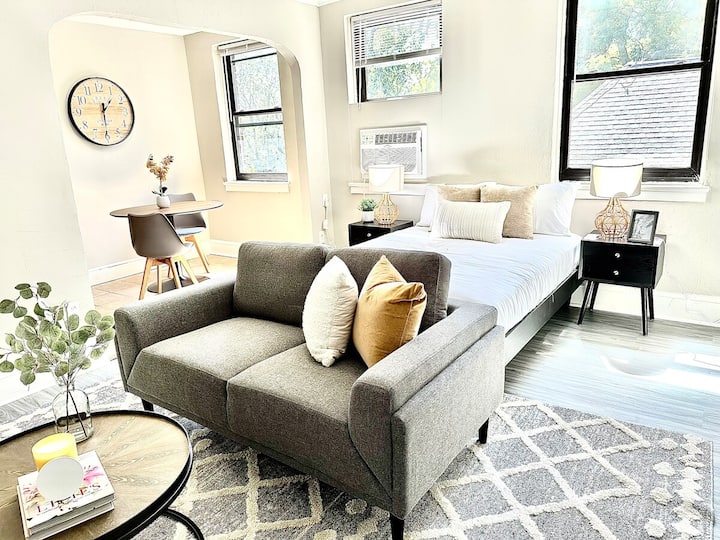 Lennox C301  Peaceful & Perfect Studio Apt - Philadelphia