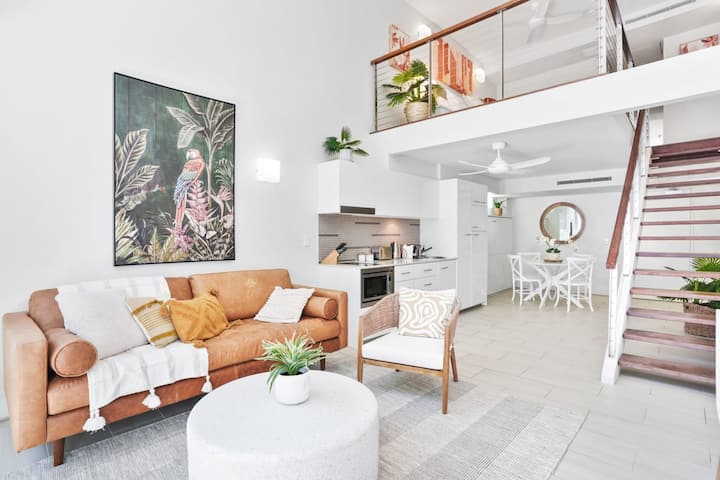 Hotel Drift 3205 Beachfront Accomodation - Palm Cove