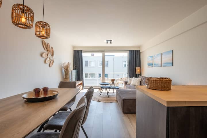 Modern Apartment Close To The Beach For 6 - Ostende