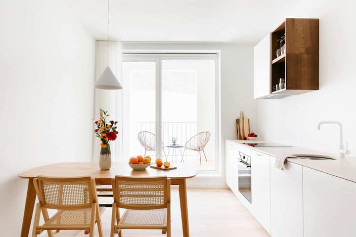 Antwerp Elegance: Sleek 1-bedroom Oasis - Edegem