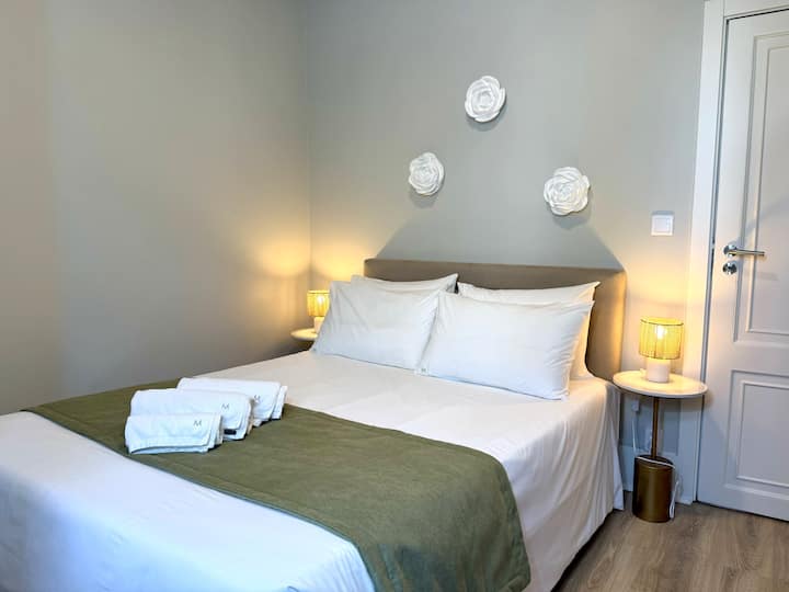 Cozy Apartment For 2  Janelas Verdes - Lisboa