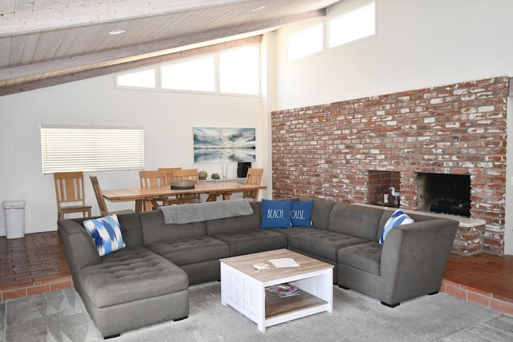 Ocean Blue - Oxnard, CA