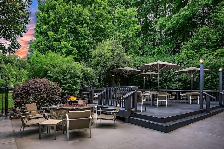 Relax And Recharge! 3 Relaxing Units, Pets Allowed - Charlotte, NC