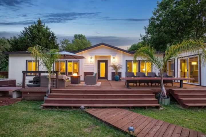 Mint To Be - Modern Farmhouse-style, Dog Friendly - Cazadero, CA