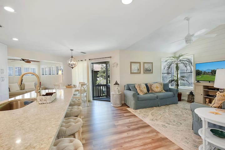3br/2ba. Sleeps 8. Walk To Pier/village Area. - Jekyll Island, GA