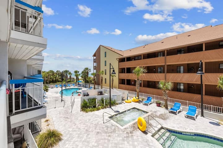 Oceanview, Pools, Hot Tub, Indoor Pool, 2 Beds - Myrtle Beach