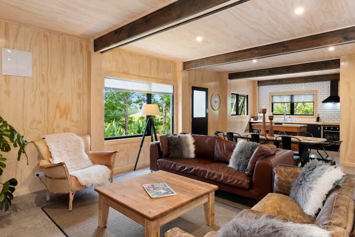 Raglan Country Lodge - Raglan