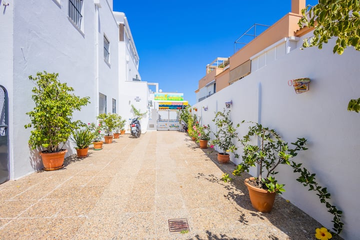 Lightbooking Sanlucar Piletas Beach - Sanlúcar de Barrameda