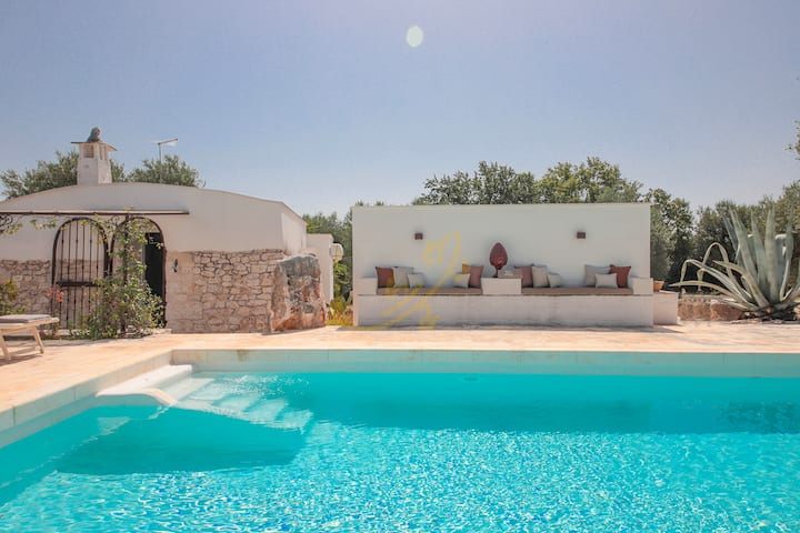 Td Trulli Chiara Tastefully Decorated With Pool - Apulië