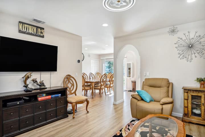 North Port Rental Near Warm Mineral Springs Park! - North Port, FL