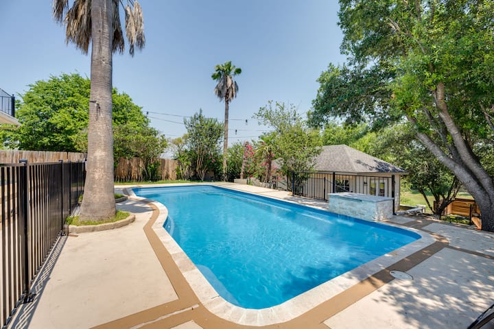 Luxe San Antonio Vacation Rental W/ Private Pool! - San Antonio, TX
