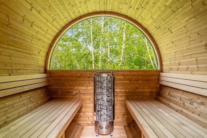 Valley Views | Hot Tub | Sauna | 5br | 2 Living Rm - Jamaica, VT