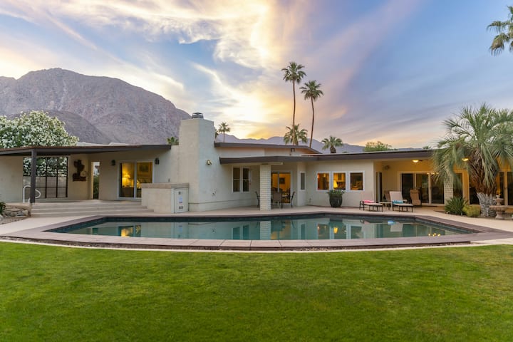 Mountain-view Home With Private Pool, Roll-shower - Borrego Springs, CA