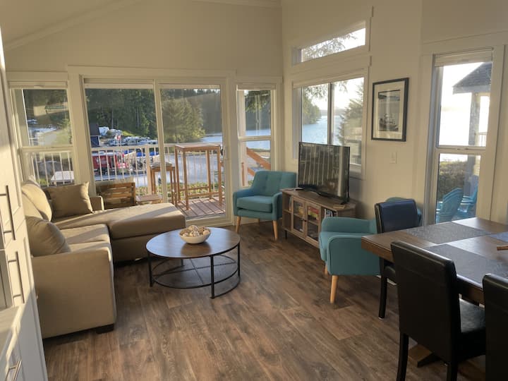 01 - Coho Cottage Cottage By The Sea At Alder Bay - バンクーバー島