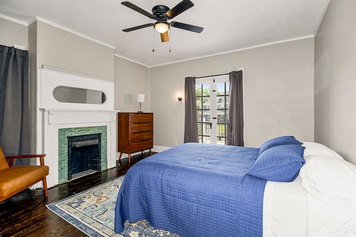 Spacious Housing For Traveling Professionals - Kansas City