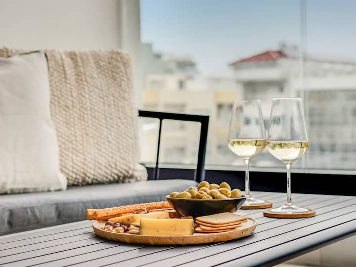 Sanders Premier - Nice 2 Bdr Apt With Balcony - Limasol