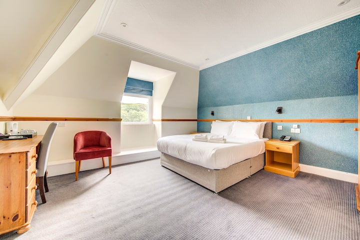 Superior King Room At The Morar Hotel - Arisaig