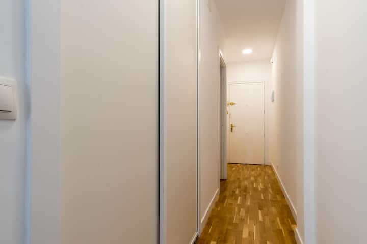 Bright And Cozy - 1bedroom 1bath - Las Letras - Madrid