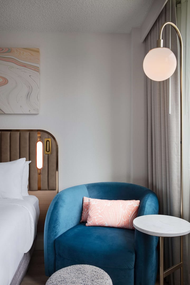 Bring The Family! 4 Roomy Units, Pets Allowed! - South Miami, FL