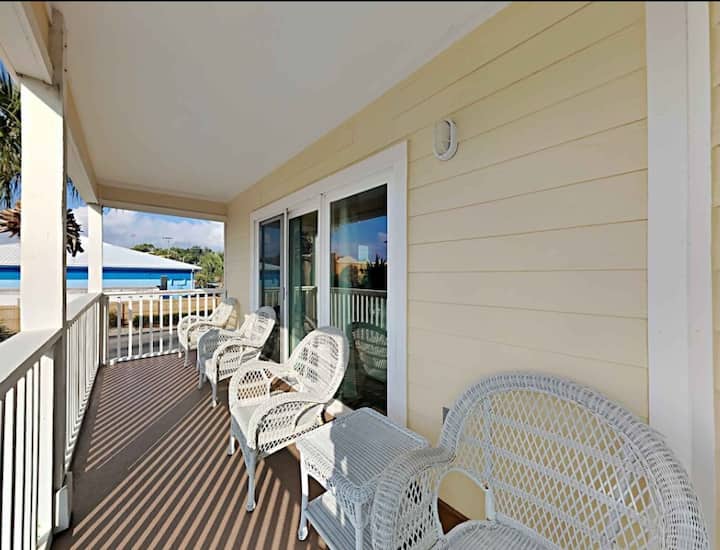 Emerald Coast Destin, St Martin Beachwalk 121 - Destin, FL