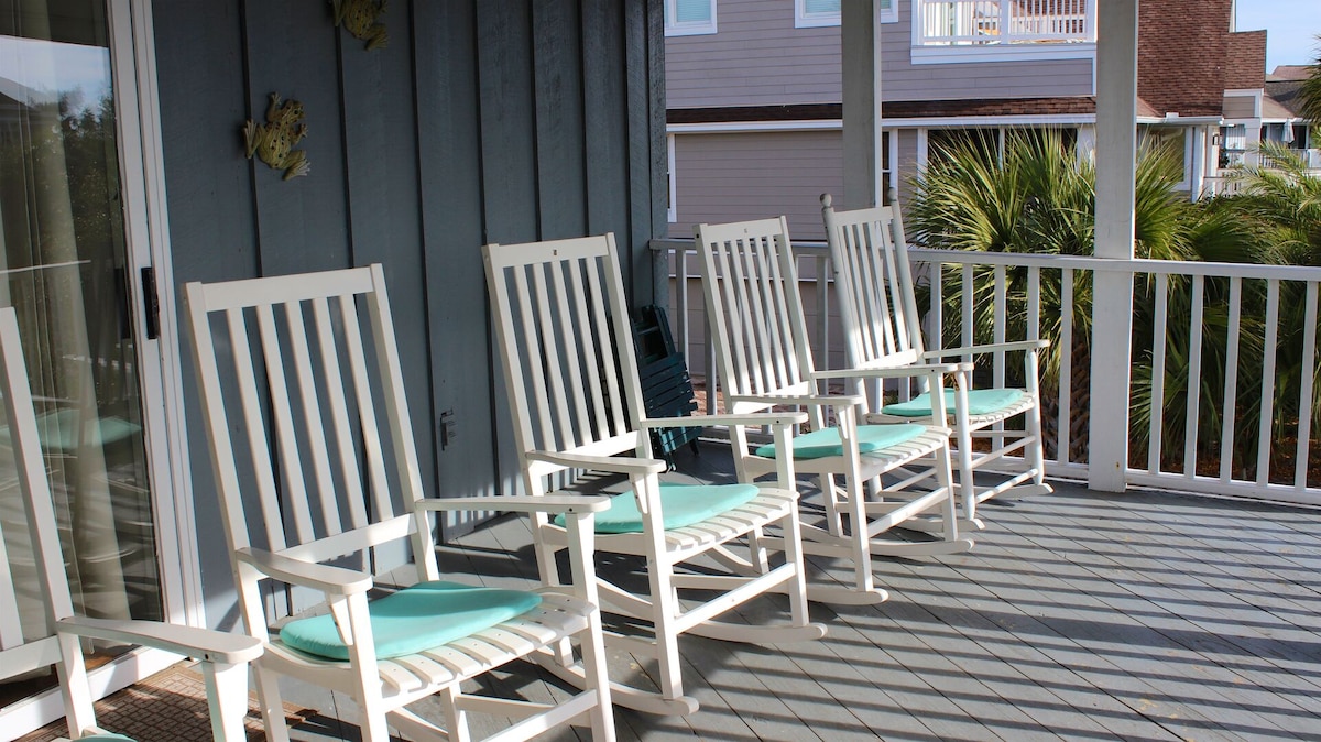 Great Location! Walk to Beach/Club! - Houses for Rent in Seabrook ...