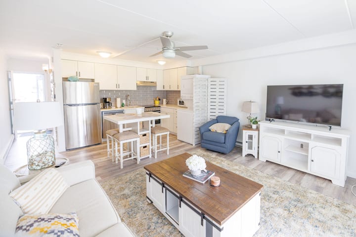 1 Br Condo In Ocean City Center, Newly Renovated - Ocean City, MD