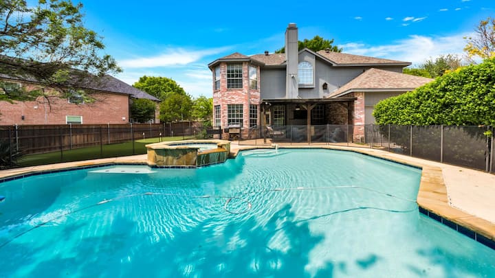 Heated Pool|hot Tub|sleeps 16|putting Green! - Allen, TX