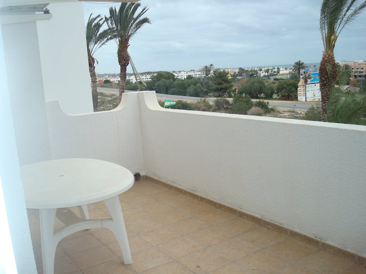Appartement En Rez-de-chaussée, Avec Grande Terras - Vera