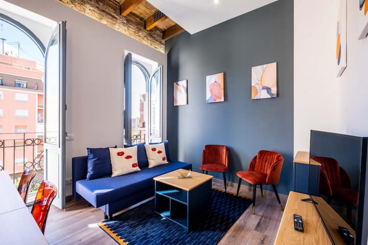 Bright House With Warm And Friendly Vibes - Valencia