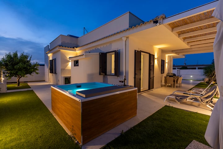 Villa Teresann Con Jacuzzi Riscaldata - Sizilien