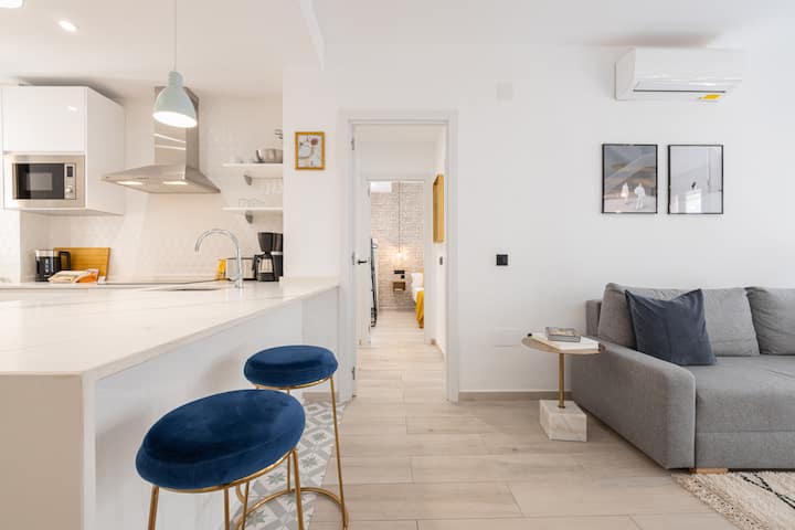 C25 Cosy 2 Bdr Apartment - Málaga