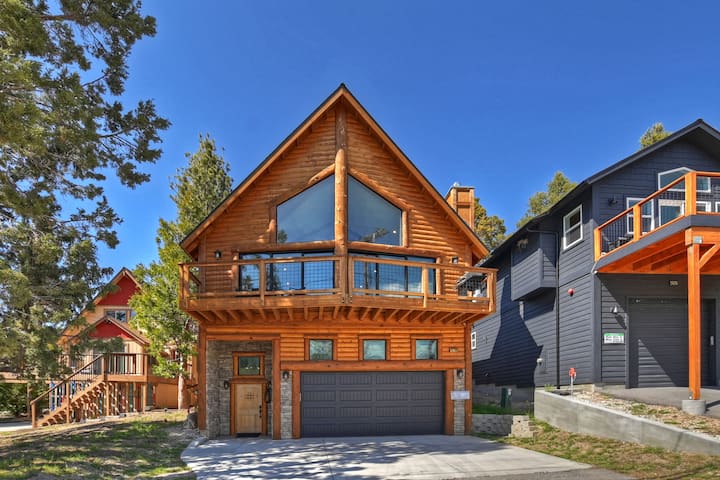 Modern Home With King Suite|pool Table|dogs Ok - Big Bear Lake, CA