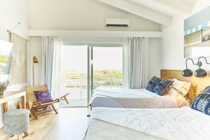 Enjoy A Hassle-free Stay! Free Parking, Pool - Montauk, NY