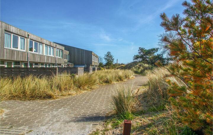 Lovely Apartment In Schiermonnikoog With Sauna - Schiermonnikoog