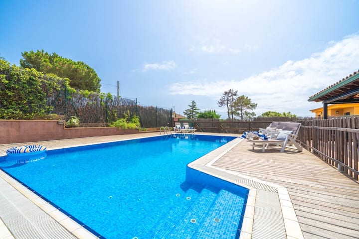 Villa Margot Lux, Ideal For Families, Swimming Poo - Lloret de Mar