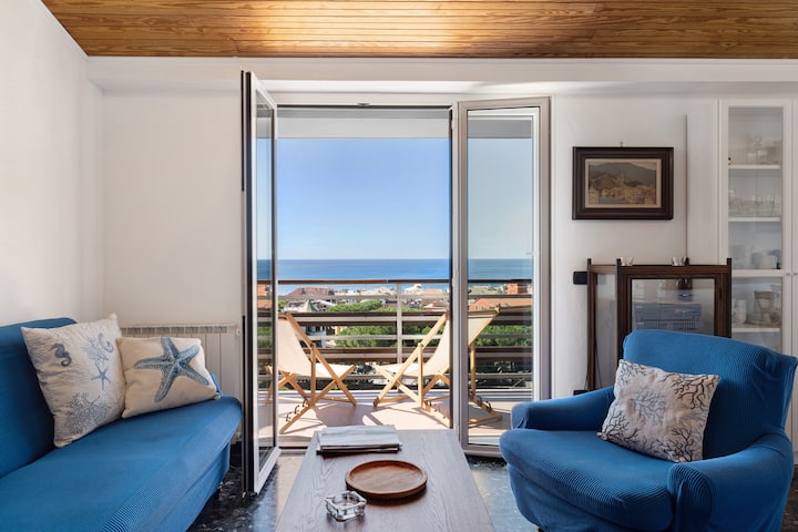 Attico Con Vista - Moneglia