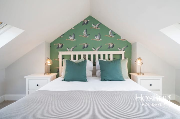 Station House - 4 Bedrooms - Great Location - High Wycombe