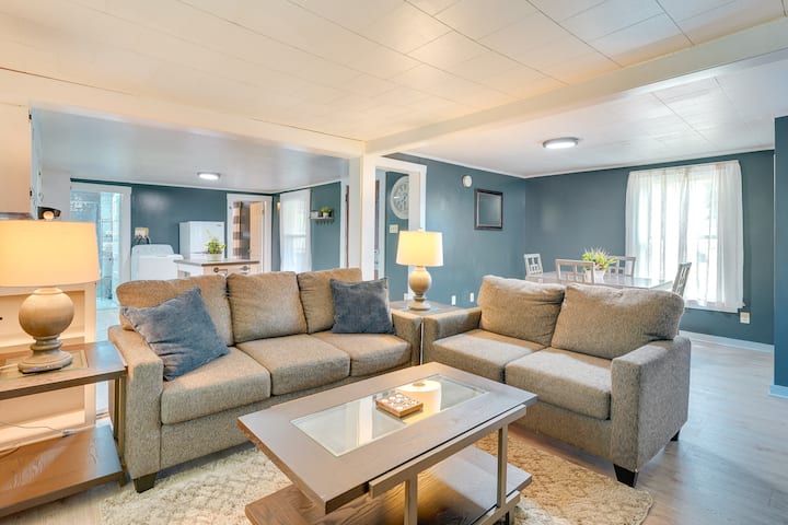 Outdoorsy Oasis W/ Screened Porch In Claremont - Claremont, NH