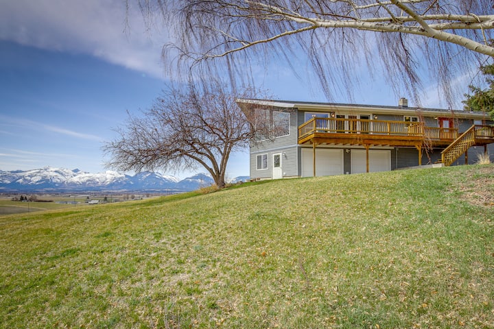 Corvallis 'Coyote Creek House' W/ Mountain Views! - Corvallis, MT