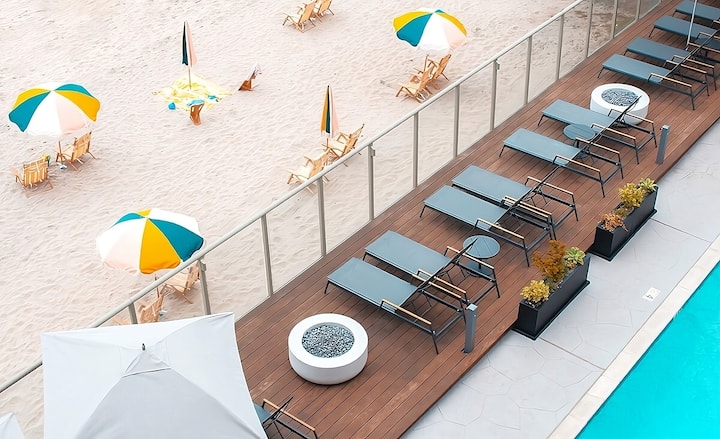 Indulge In Home Like Comfort! Outdoor Pool - Carlsbad, CA