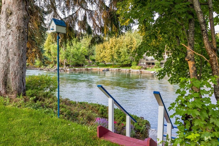 Shared Boat Dock, Waterfront, Downtown - Bigfork, MT