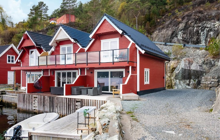 3 Bedroom Nice Home In Os - Bergen