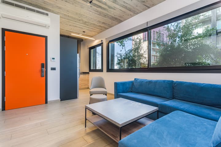 Amine 602, 1-br In Mar Mikhael - Beirut