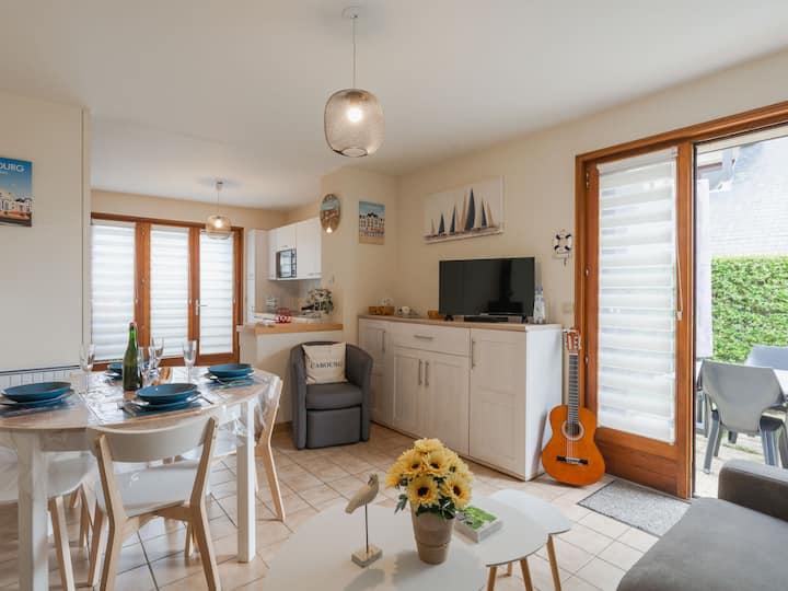 Les Sylvestres By Interhome - Cabourg