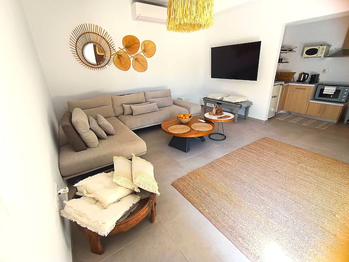 Modern New Apartment Near Port - Skiathos